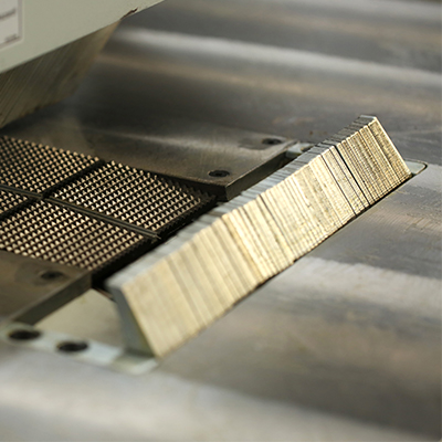 Multi-blade Rip Saw Machine with High Precision for Multiple Ripping Saw